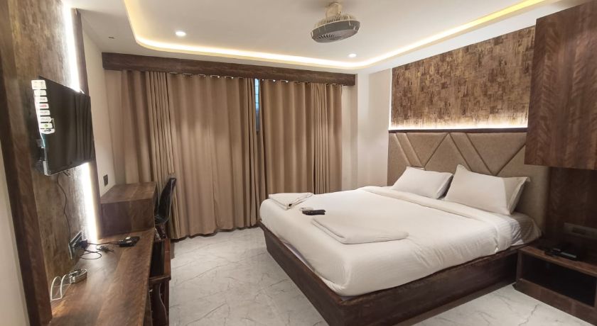 Hourly Hotels in Navi Mumbai | Hourly Rooms Navi Mumbai - Brevistay ...